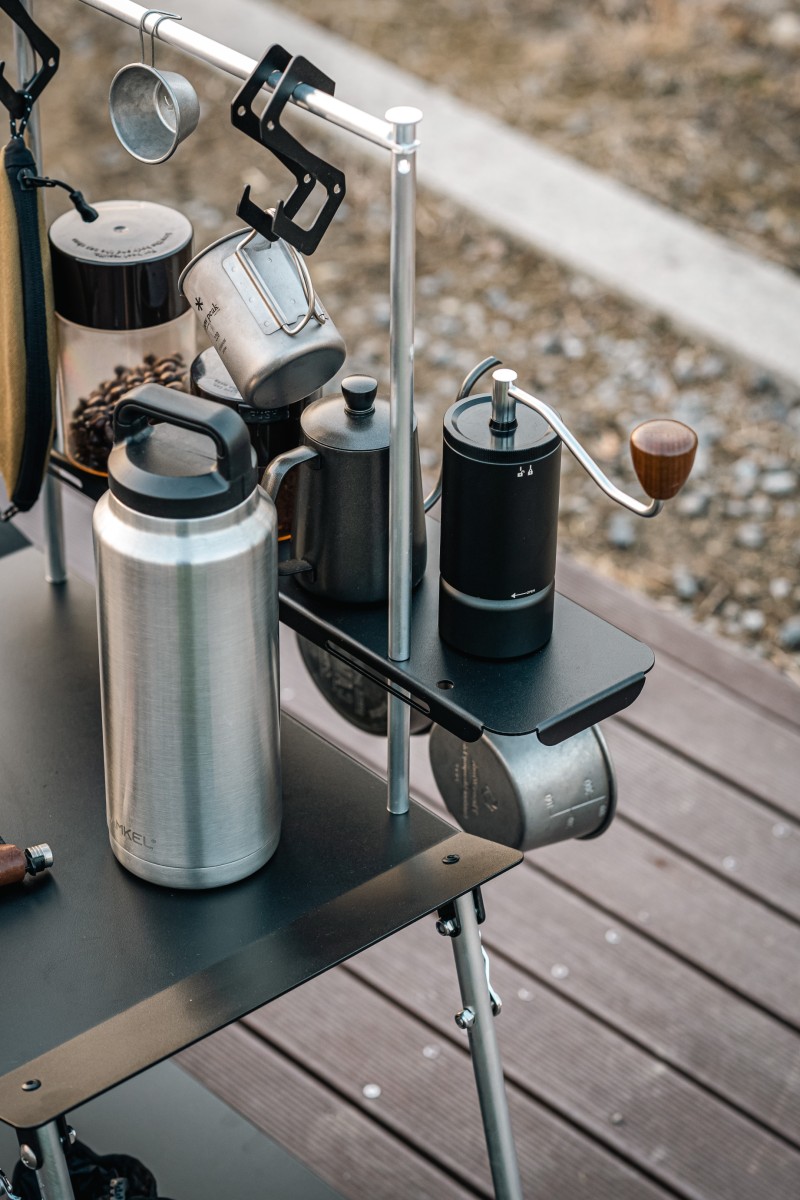 การตั้งแคมป์แบบ Solo Minimal กับ Commanine Campbell Table — Camp One ...